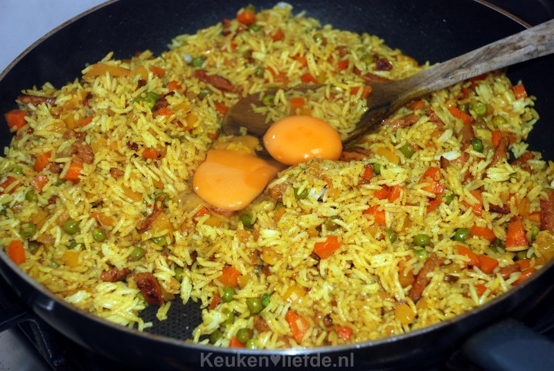 Gebakken gele rijst met ei | Keukenliefde