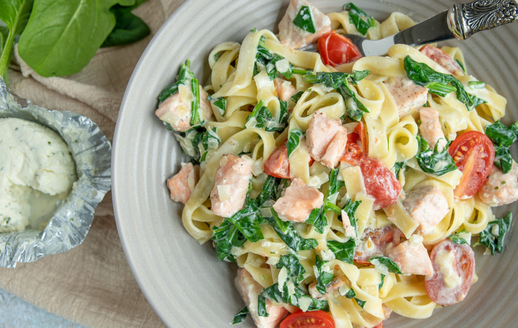 Tagliatelle met zalm en spinazie (met Boursin) - KeukenLiefde