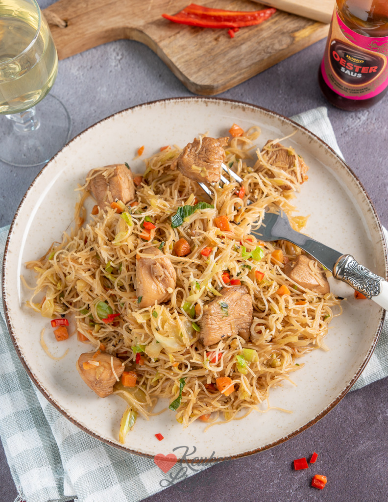 Mihoen met kip en groenten - KeukenLiefde