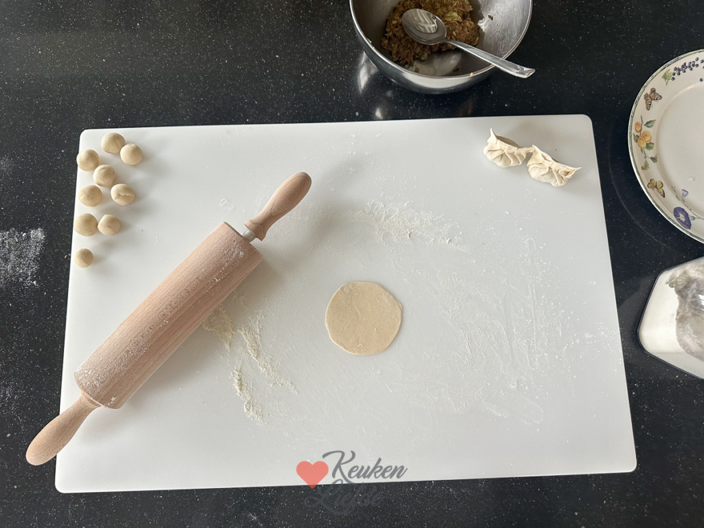 Dumpling vellen maken - KeukenLiefde